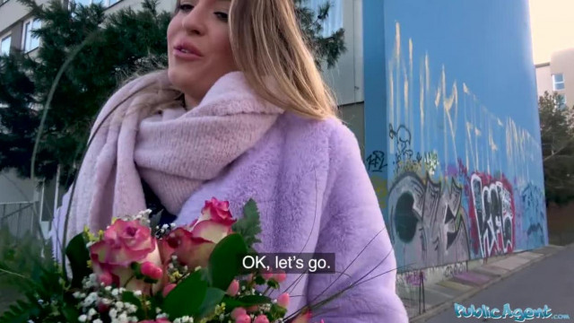 Kamu ügynök - Valentin napi kurvulás a lakótelepen - Napiszex.com